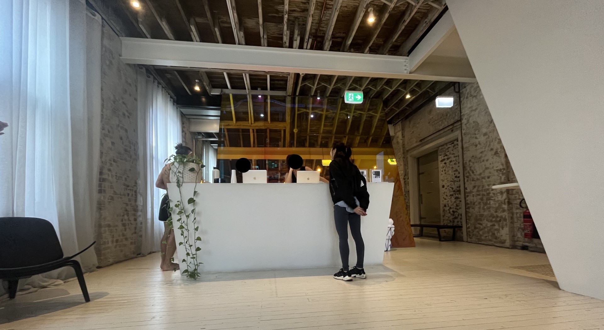 Humming Puppy - Redfern | Overview